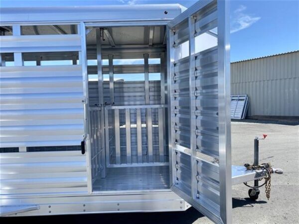 2024 Exiss Livestock Trailers - Exhibitor Mini 615 Bumper Pull with 8 ...